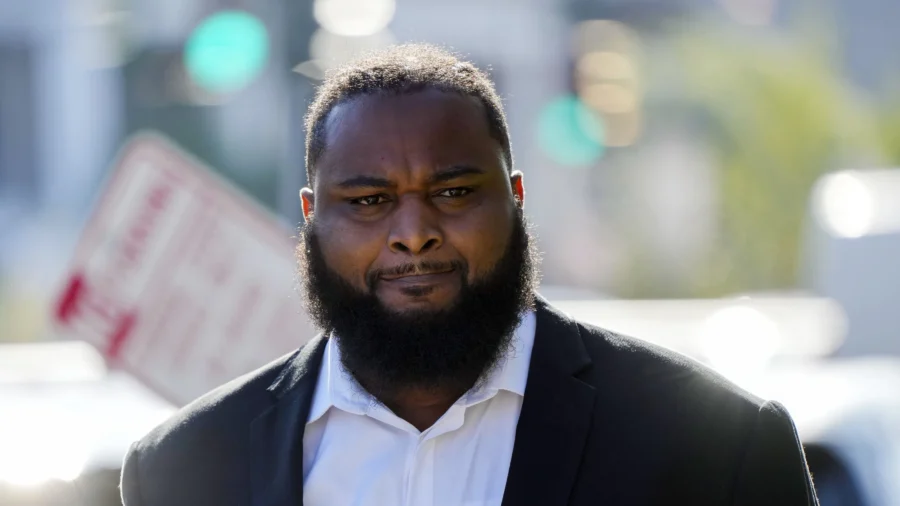 Who Was the Aggressor? Vastly Different Views in Retrial of Man Who ...