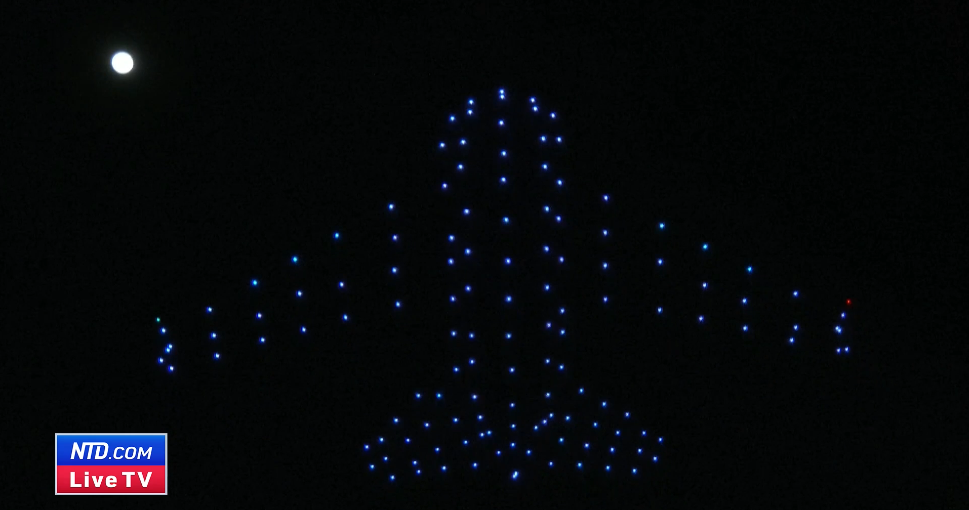 200 Drones Light up Madrid’s Sky | NTD