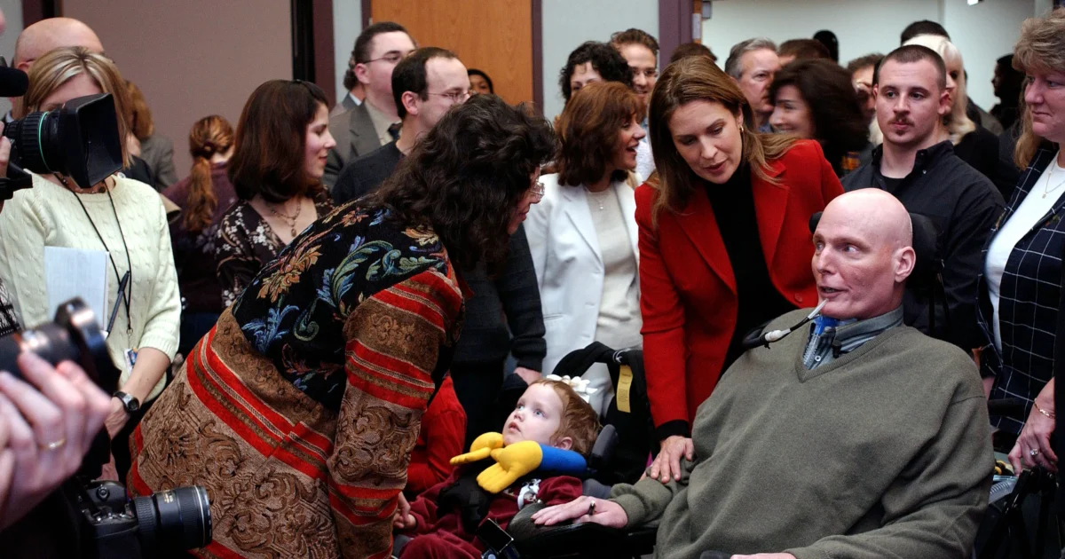 New Christopher Reeve Doc Reveals How Actor Dealt With Life After ...