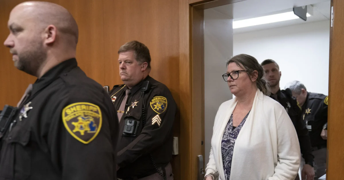 Jury Finds Michigan School Shooter’s Mother Guilty of Manslaughter | NTD