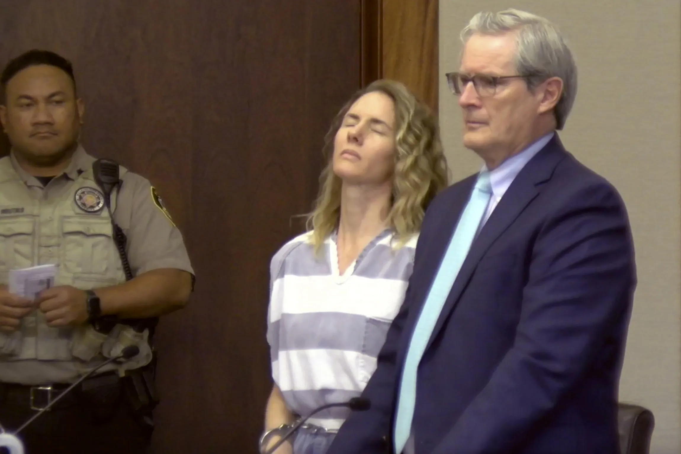 YouTube Mom Ruby Franke Apologizes at Sentencing in Child Abuse Case | NTD