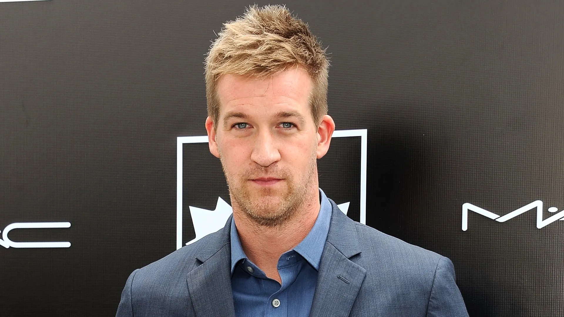 'Star Trek: Discovery' Actor Kenneth Mitchell Dies at 49 | NTD