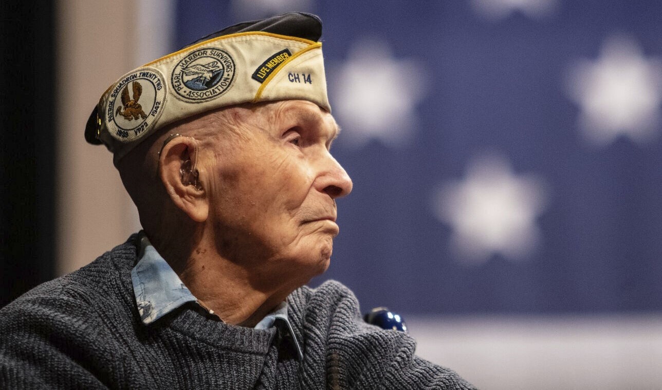 One of Few Remaining Survivors of Attack on Pearl Harbor Has Died at ...