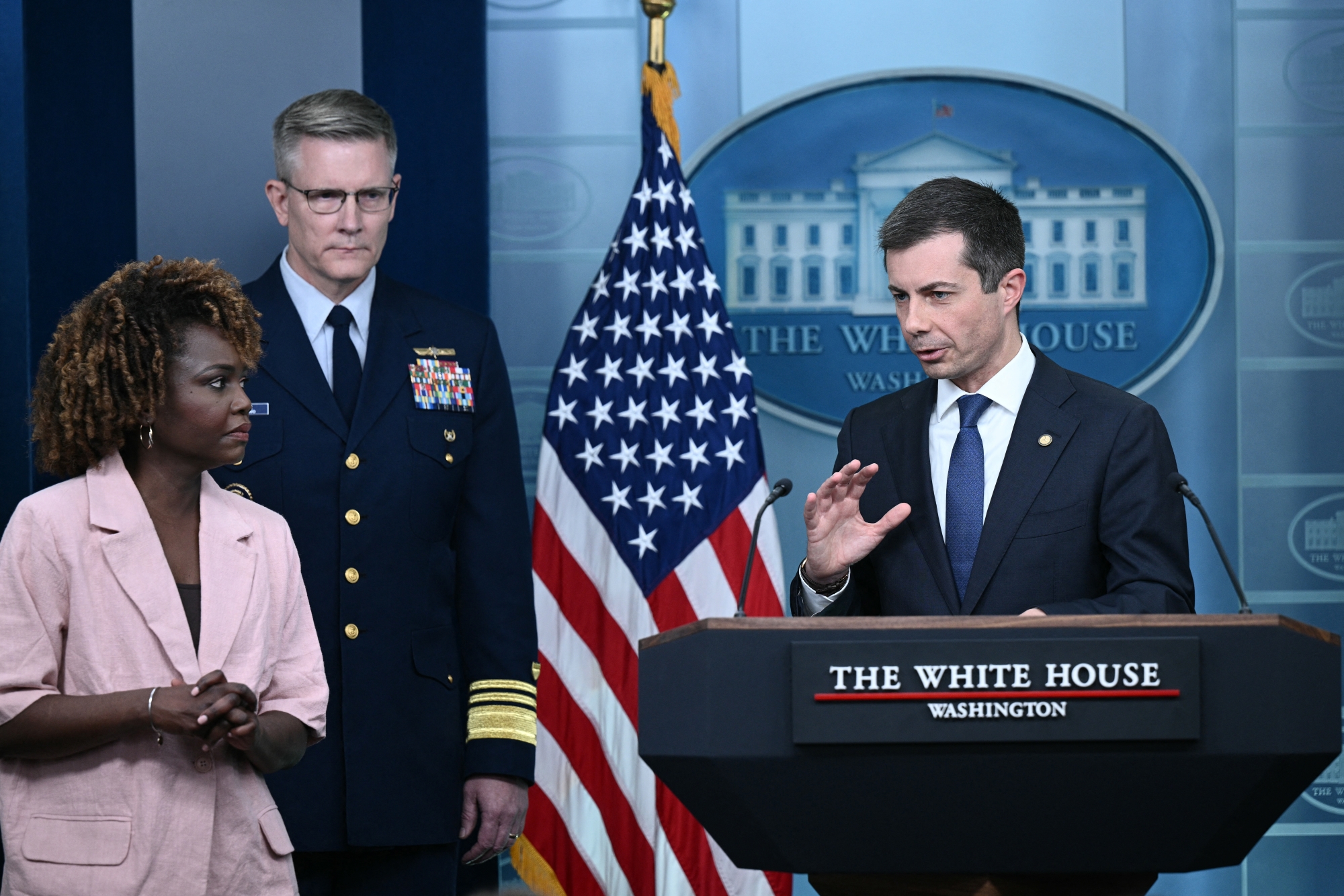 Buttigieg: 4 Goals to Rebuild Baltimore Bridge, Reopen Port | NTD