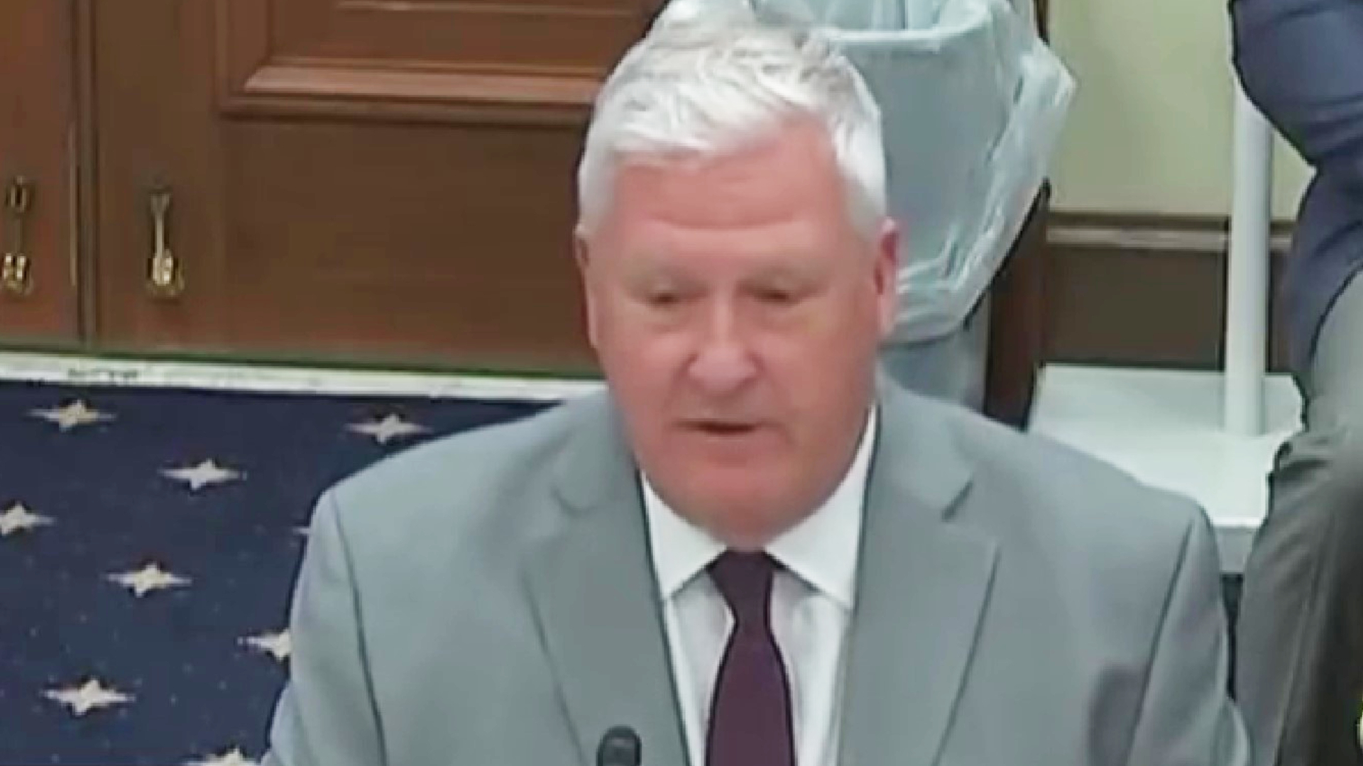 Small Business Owners Criticize Current Tax Policy | NTD