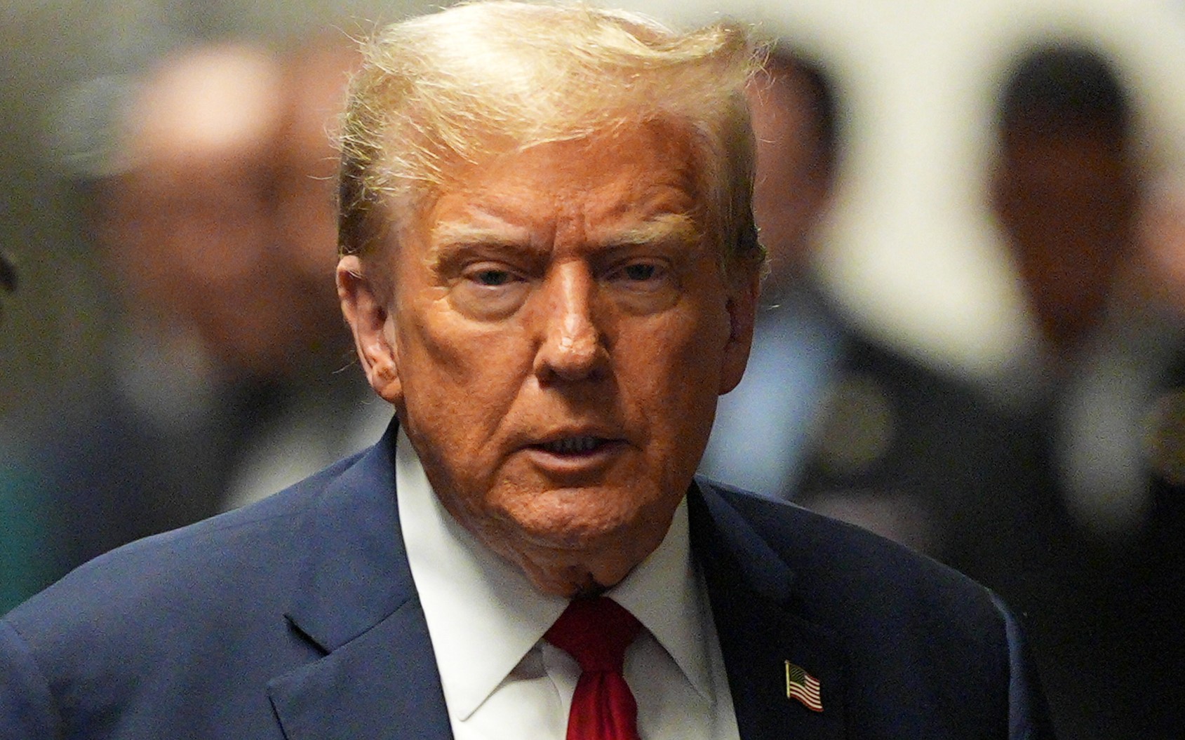 Trump, Former Japanese Prime Minister Taro Aso Meet to Discuss ‘US ...