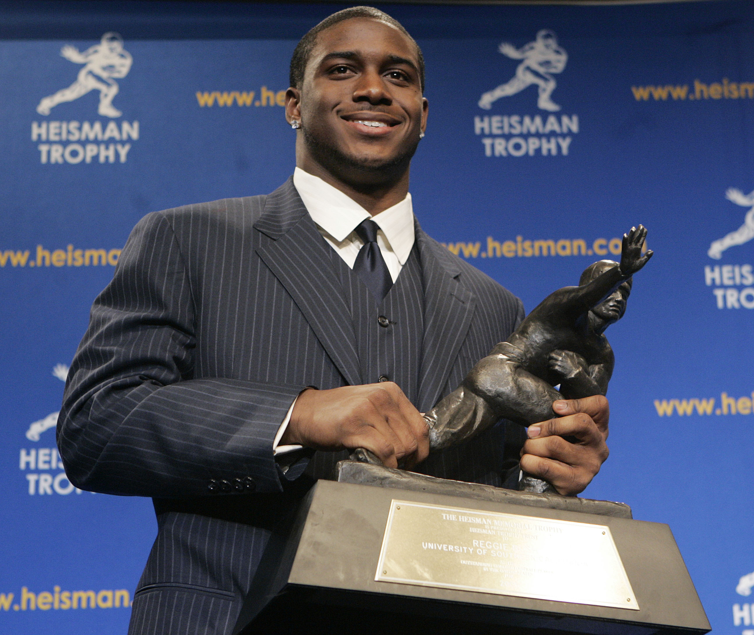 USC’s Reggie Bush Reinstated as 2005 Heisman Trophy Winner as ...