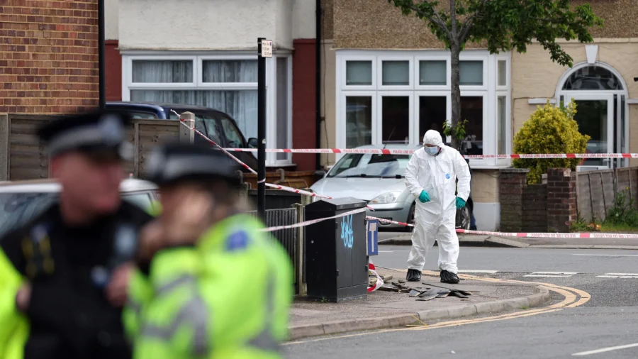 ‘Swift’ Police Response to Deadly Sword Attack Leads to Assailant's ...
