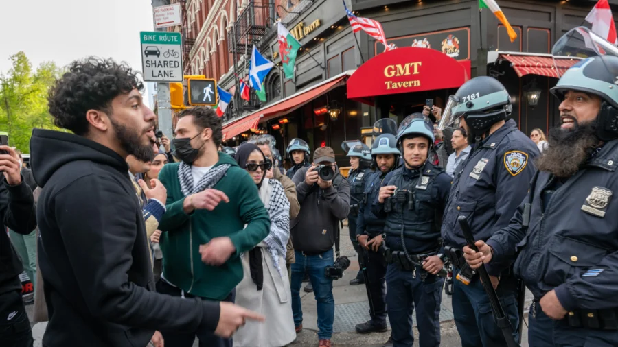 Anti-Semitism Awareness Act Gives Department of Education More ...