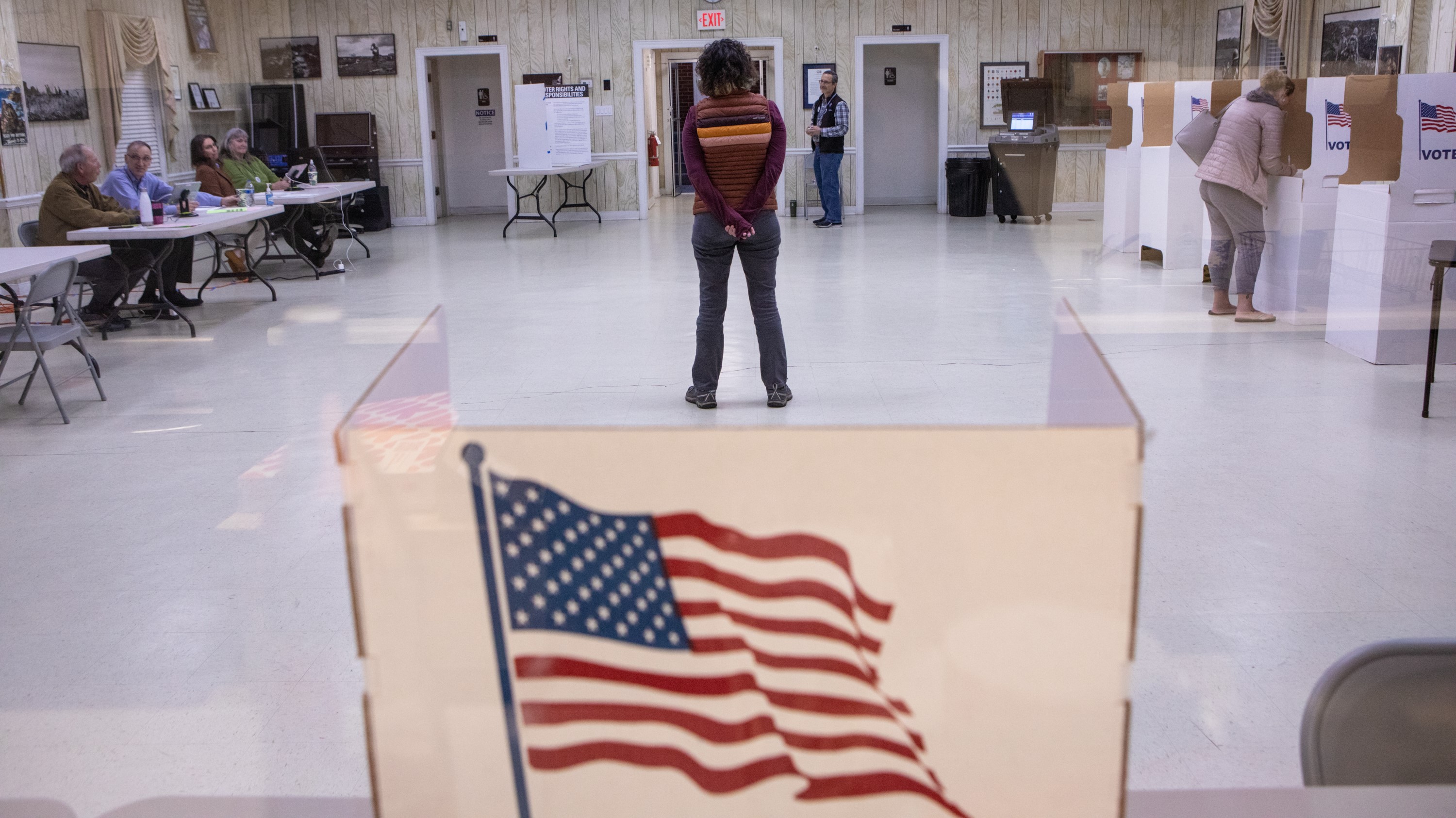 What to Know About the May 14 Primary Elections | NTD