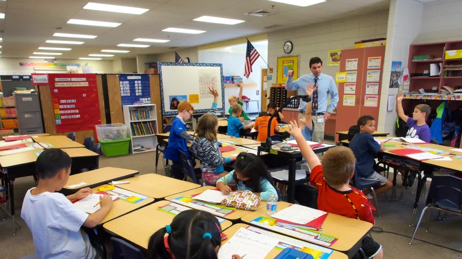 Return to Classical Education, Teach America's Founding Values ...