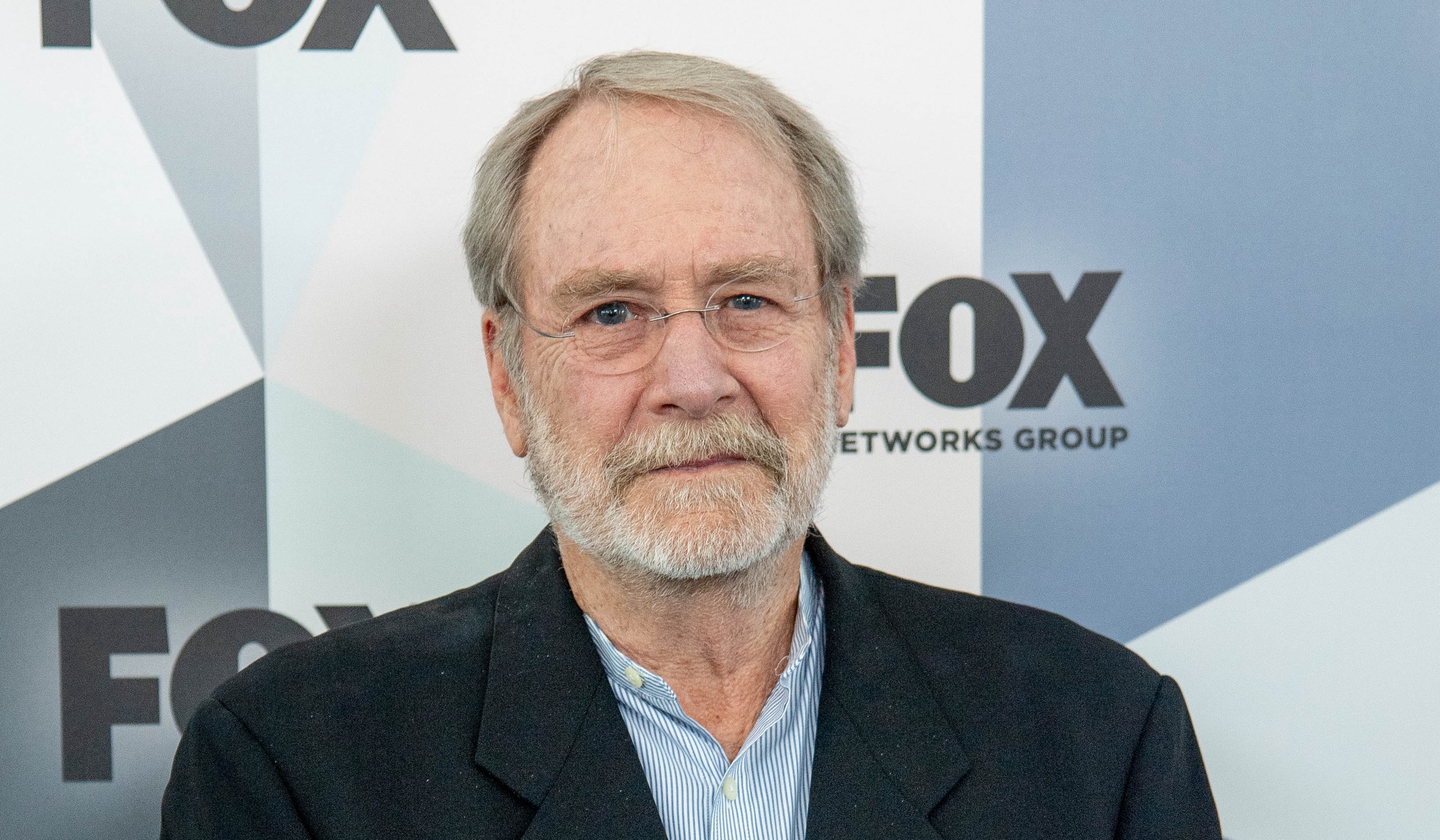 Martin Mull—Acclaimed Actor, Comedian, Painter, Musician—Has Died at 80 ...