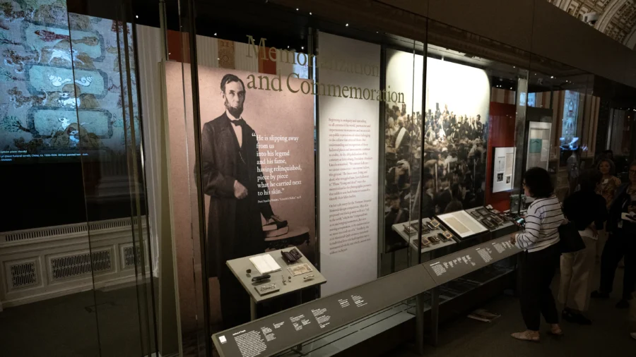 Library of Congress ‘Collecting Memories’ Exhibition Opens | NTD