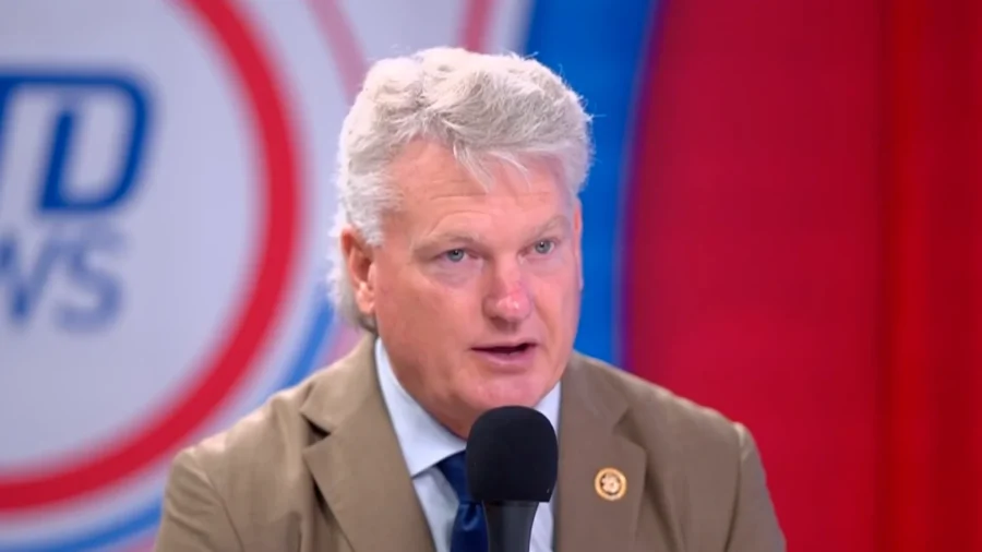 Rep. Mike Collins on Countering China Economically, Supporting Taiwan | NTD