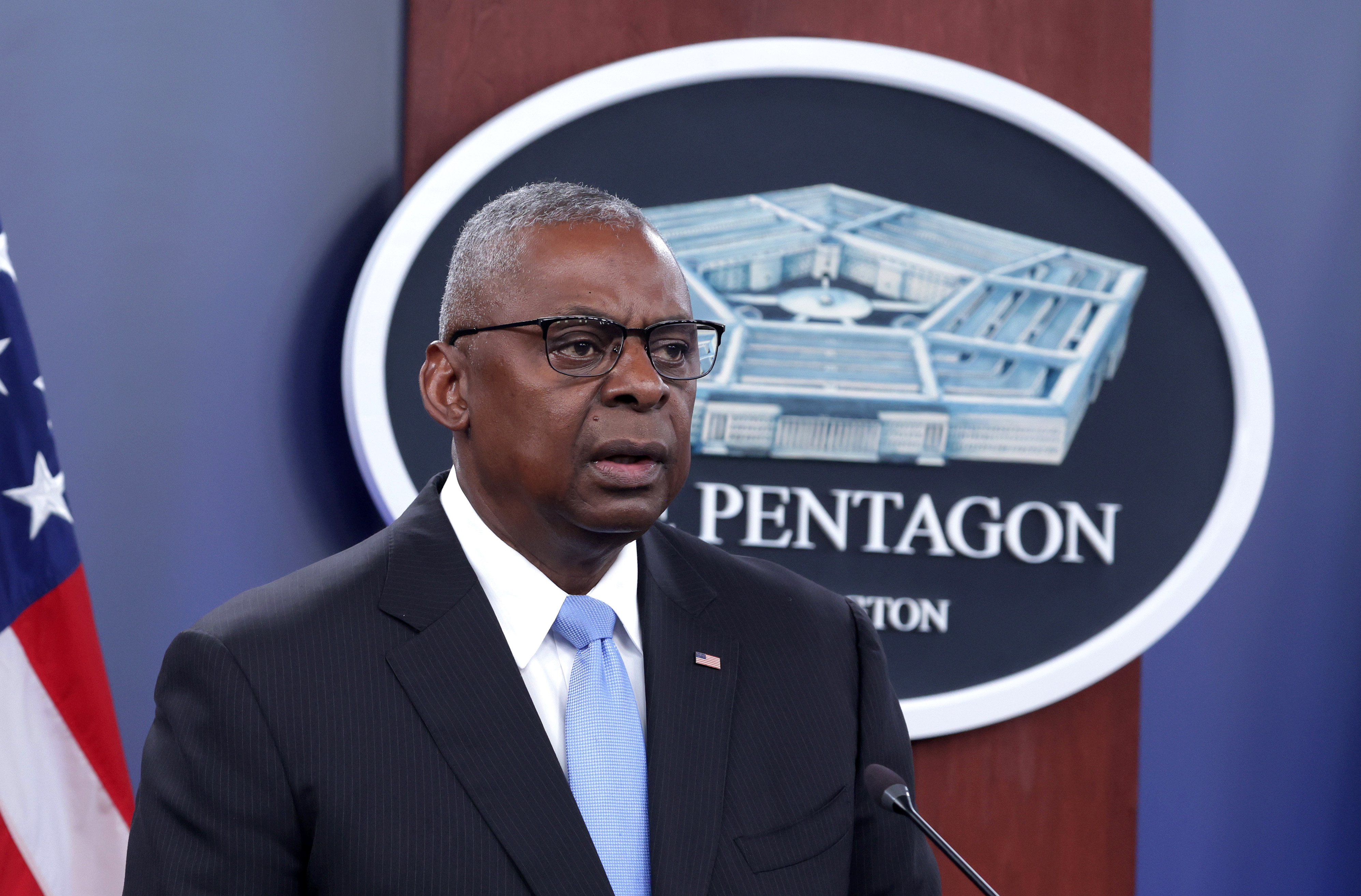 US to Deploy More Bombers, Fighter Jets to Middle East as Carrier ...