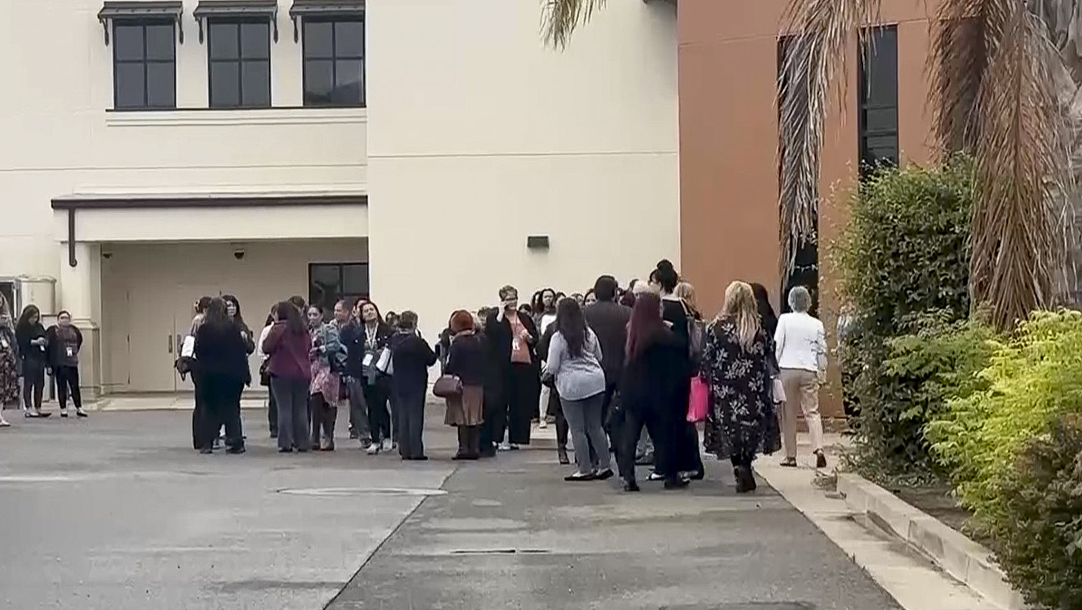 Man Who Set Off Explosion at California Courthouse Had Criminal Case ...