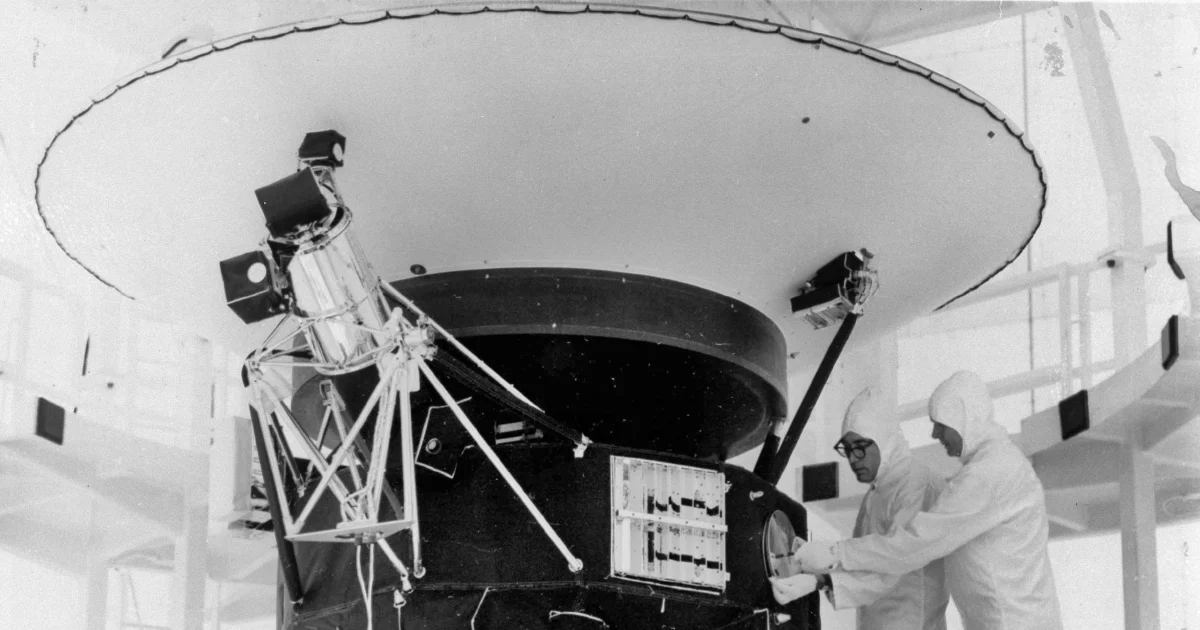 NASA Switches Off Instrument on Voyager 2 Spacecraft to Save Power | NTD