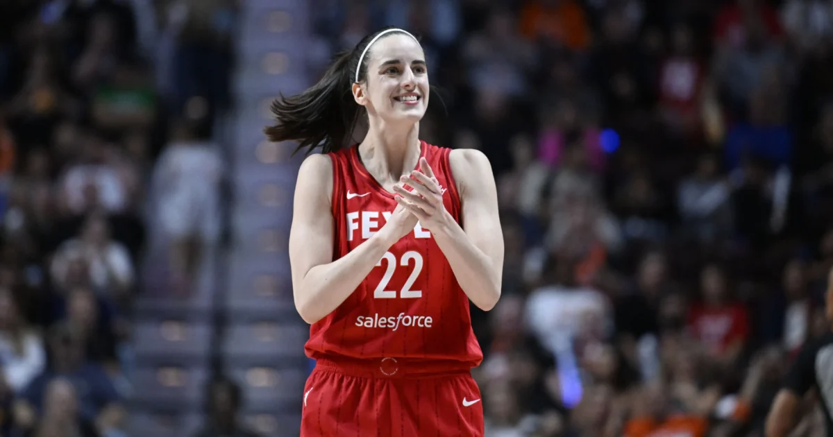 Caitlin Clark Named WNBA’s Rookie of the Year | NTD