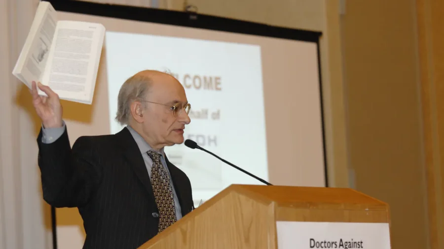 David Matas: 'The Justice Hunter' | NTD