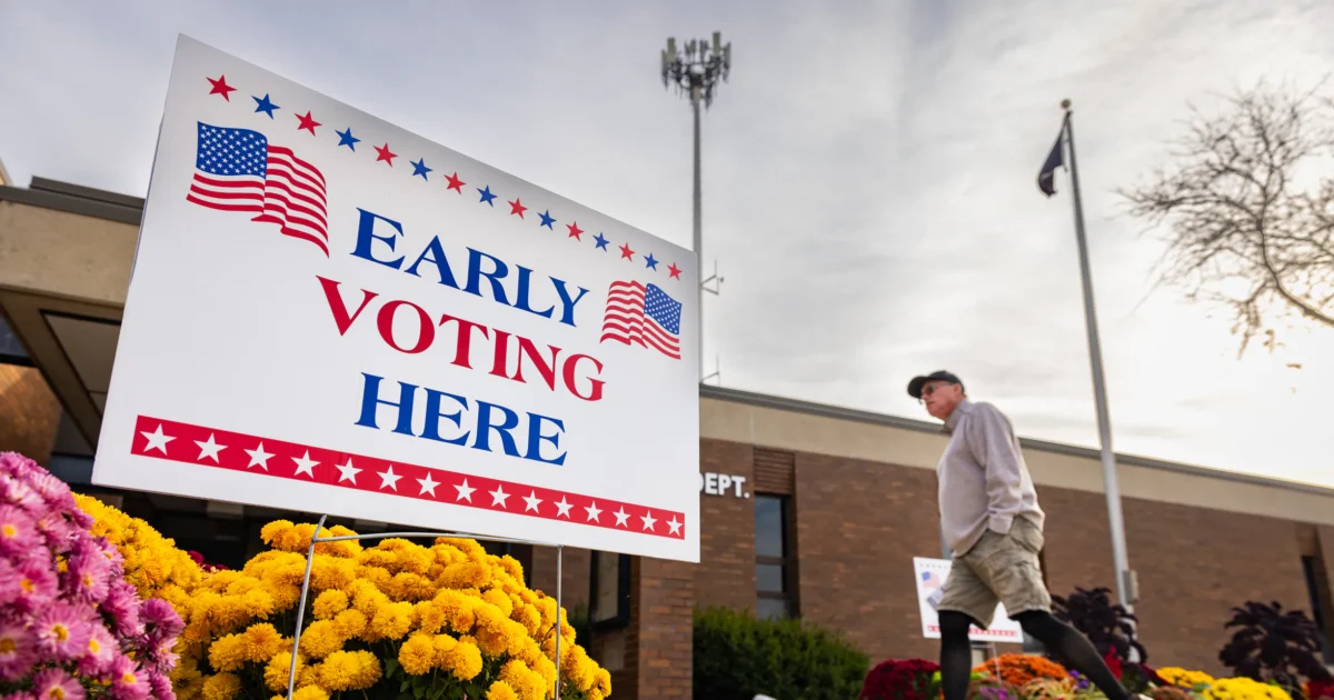 Early Voting Numbers and Voter Sentiment in Swing States | NTD