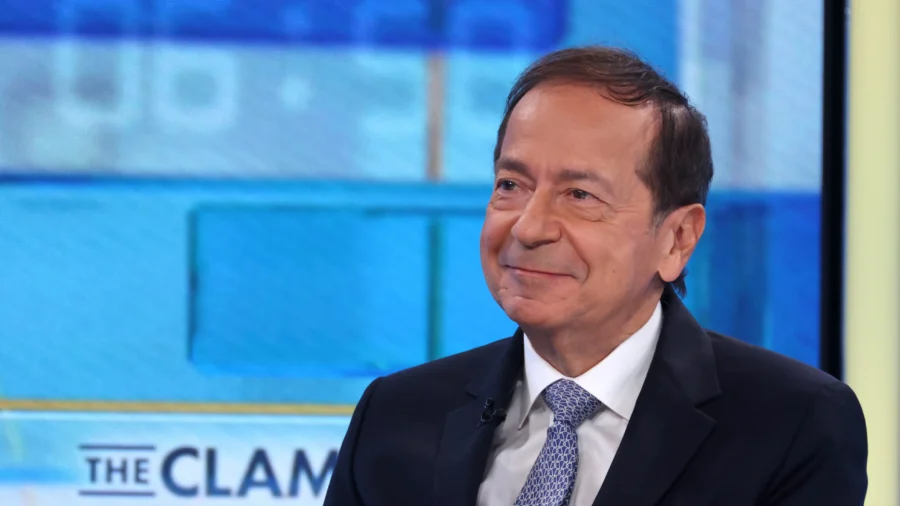 Trump's Potential Treasury Pick Vows Spending Cuts in Partnership With ...