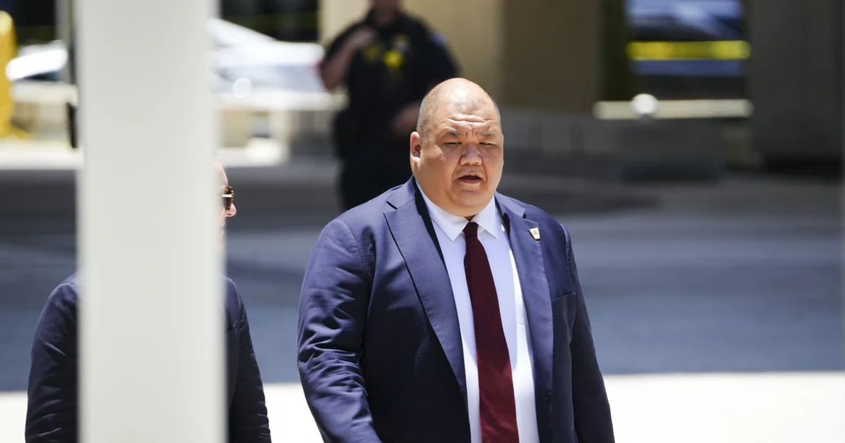 Trump Names Campaign Spokesman Steven Cheung as Communications Director | NTD