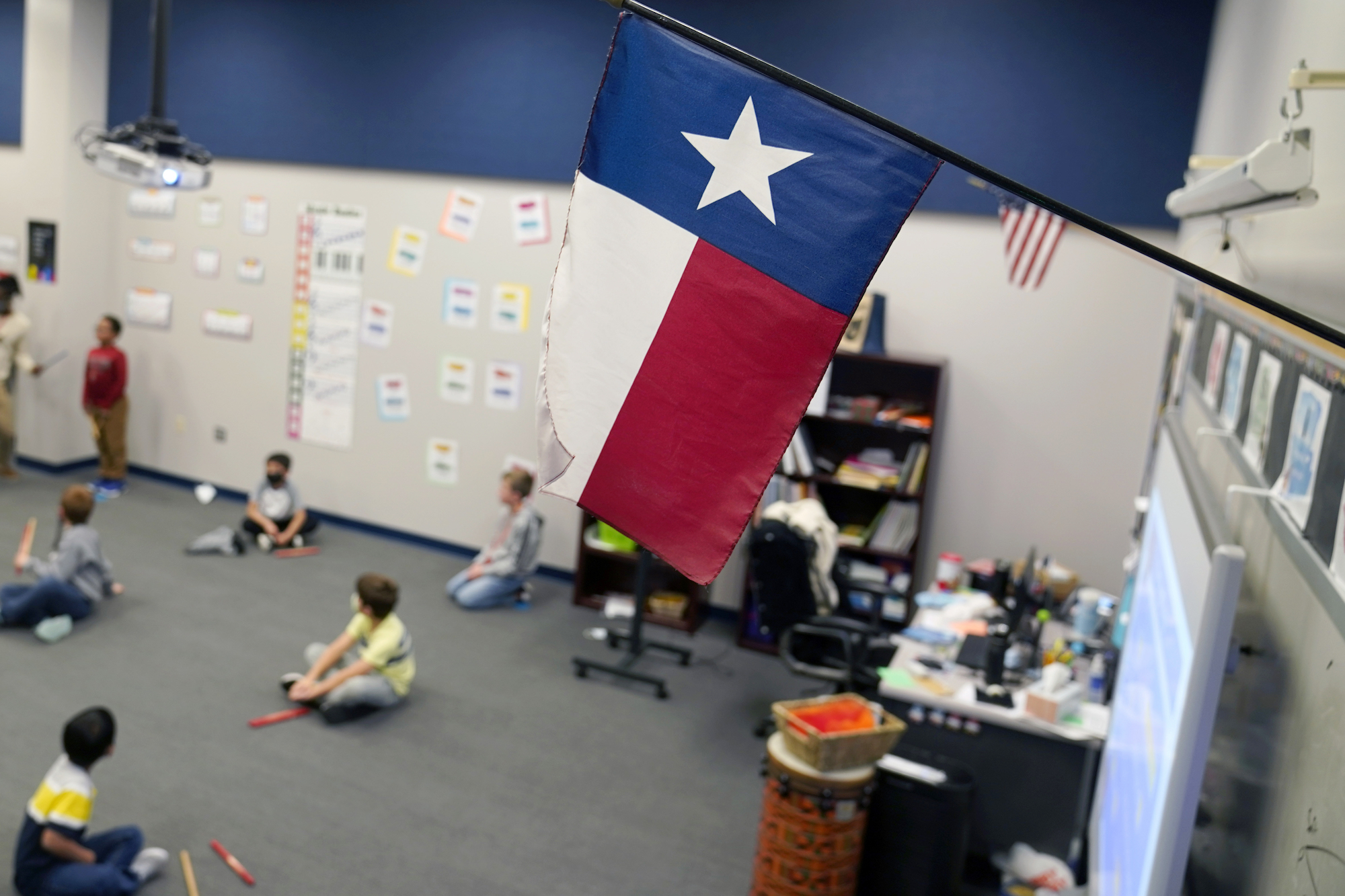 Texas Approves New Curriculum, Allows Public Schools to Teach Bible ...