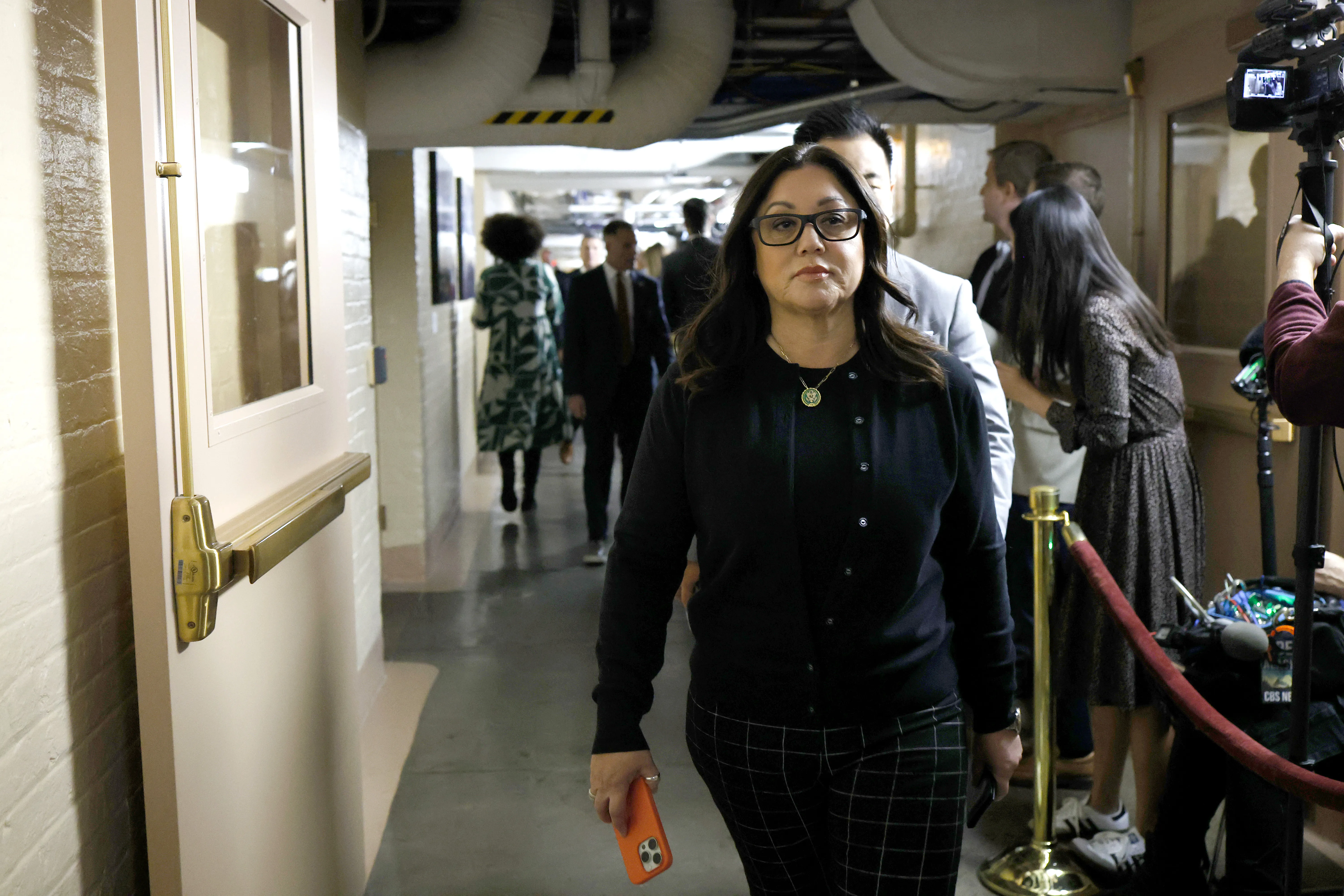 Trump Nominates Oregon Rep. Lori Chavez-DeRemer as Labor Secretary | NTD