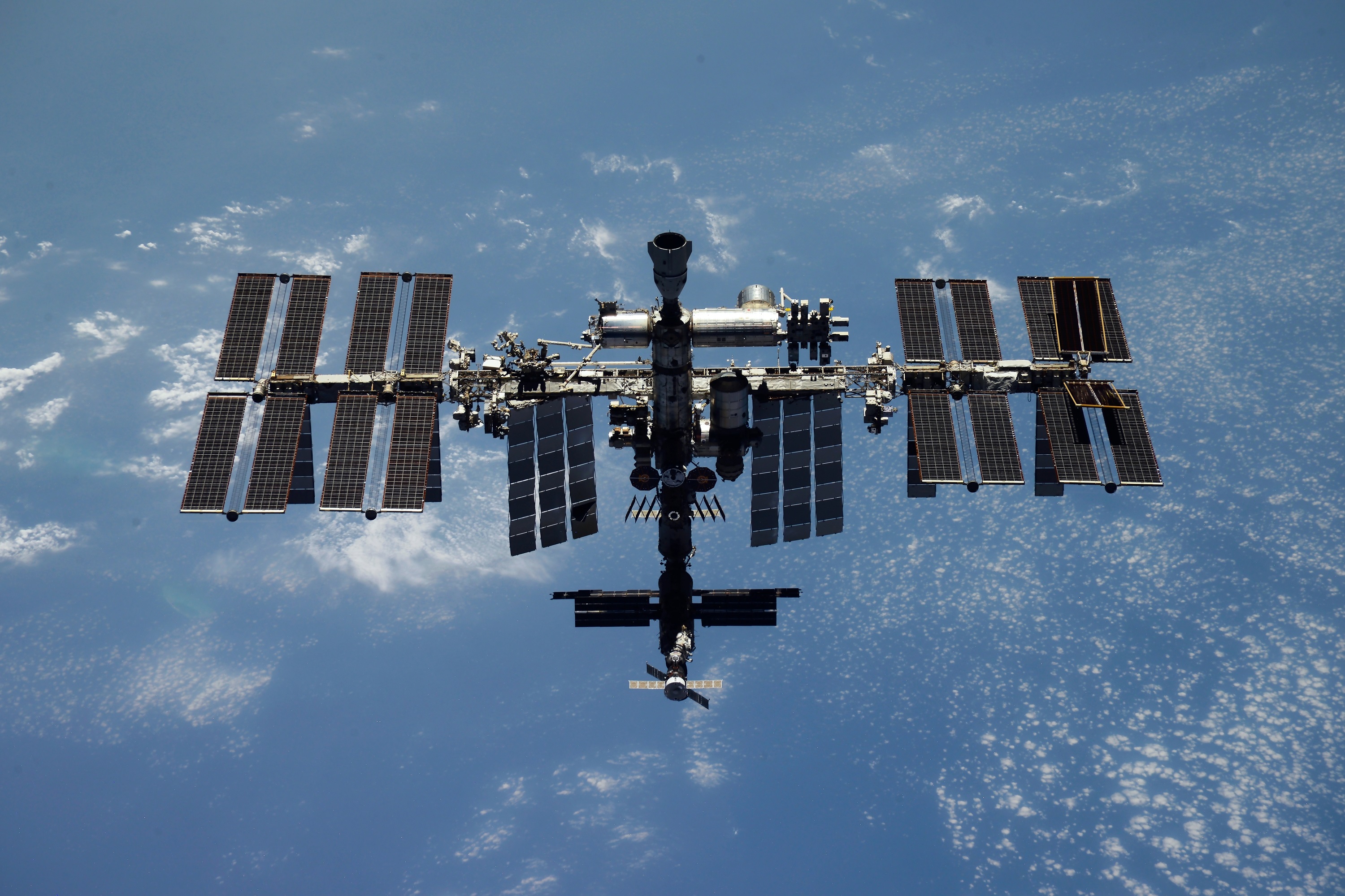 Astronauts on Space Station Speak With NASA Administrator | NTD Astronauts on Space Station Speak With NASA Administrator | NTD