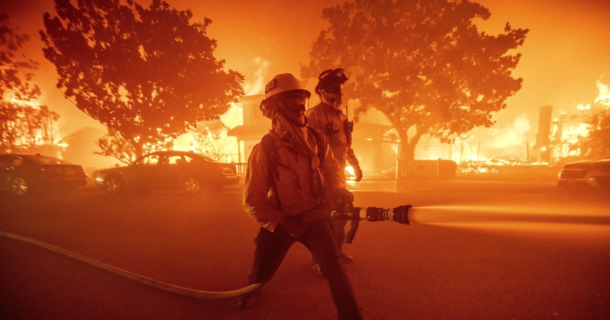 Fire Crews in Southern California Quickly Extinguish Brush Fires Amid ...