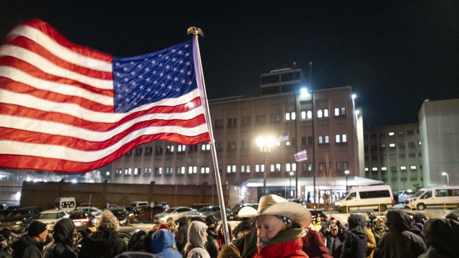 Jan. 6 Defendants, Families Celebrate After Trump Pardons - Iowa ...
