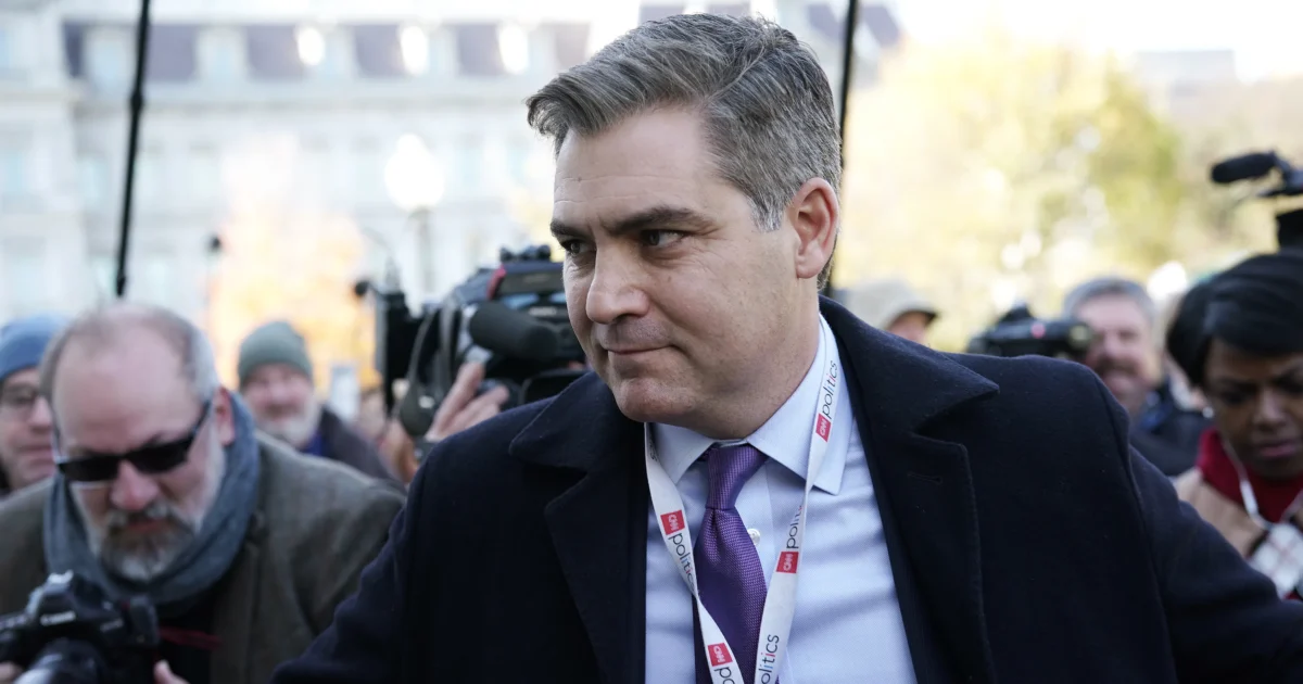 CNN Anchor Jim Acosta Announces Departure From Network | NTD