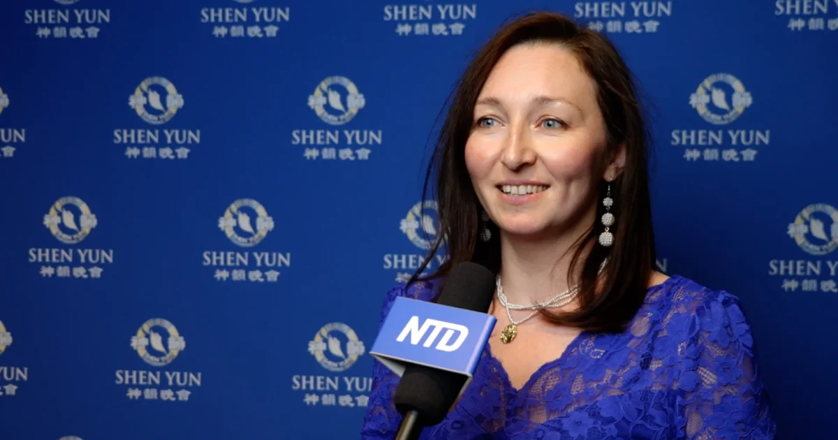 Theatergoer Says Shen Yun Is ‘Absolutely Delightful’ | NTD
