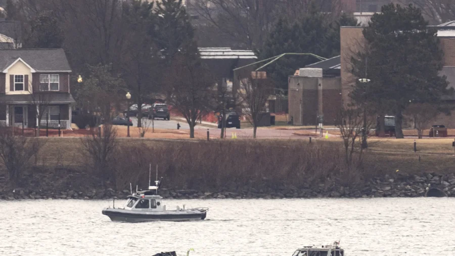 Trump Says Helicopter in DC Collision and Crash Was ‘Flying Too High’ | NTD