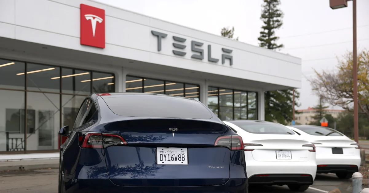 Congress Will Investigate Attacks Against Tesla: Speaker Johnson | NTD