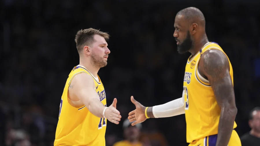 Luka Doncic Makes His Lakers Debut and Quickly Gets in the Flow With LeBron James | NTD
