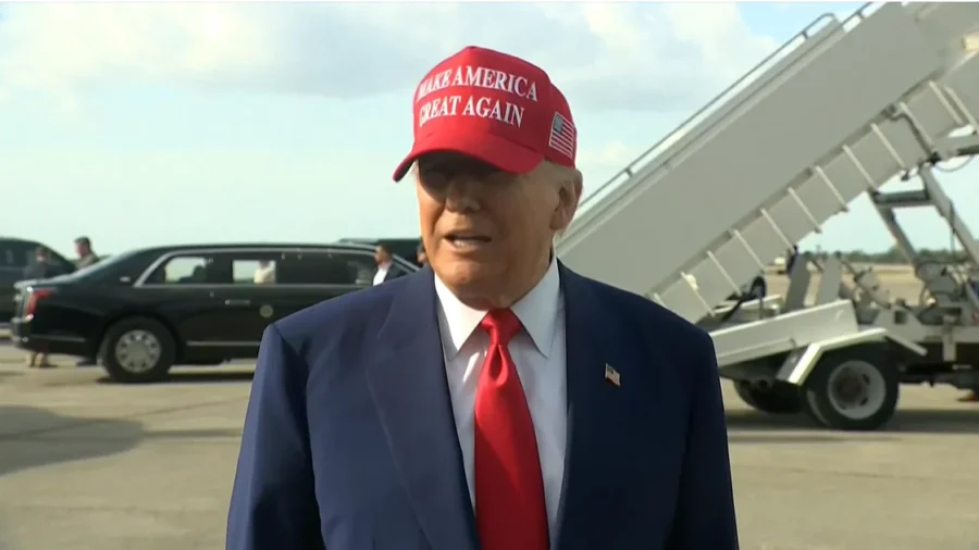 Trump Speaks to Reporters After Landing in West Palm Beach, Florida | NTD