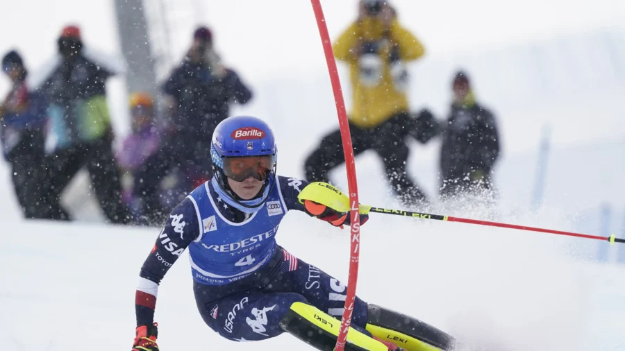Mikaela Shiffrin Gets Historic 100th World Cup Race Win and Ties Record for Most Podiums | NTD
