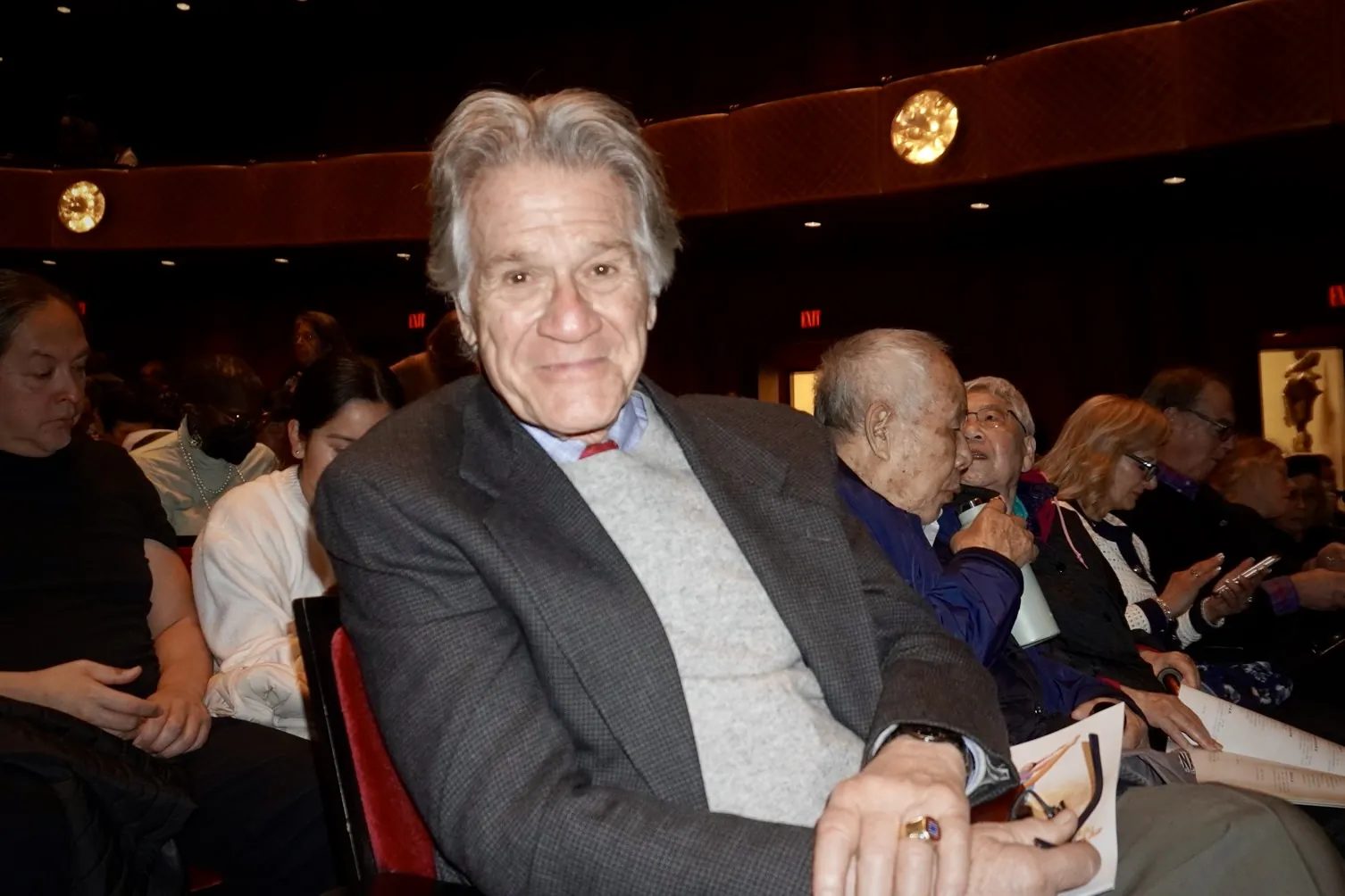 ‘I’m so Glad I Did This’: Attorney Celebrates Life at Shen Yun | NTD