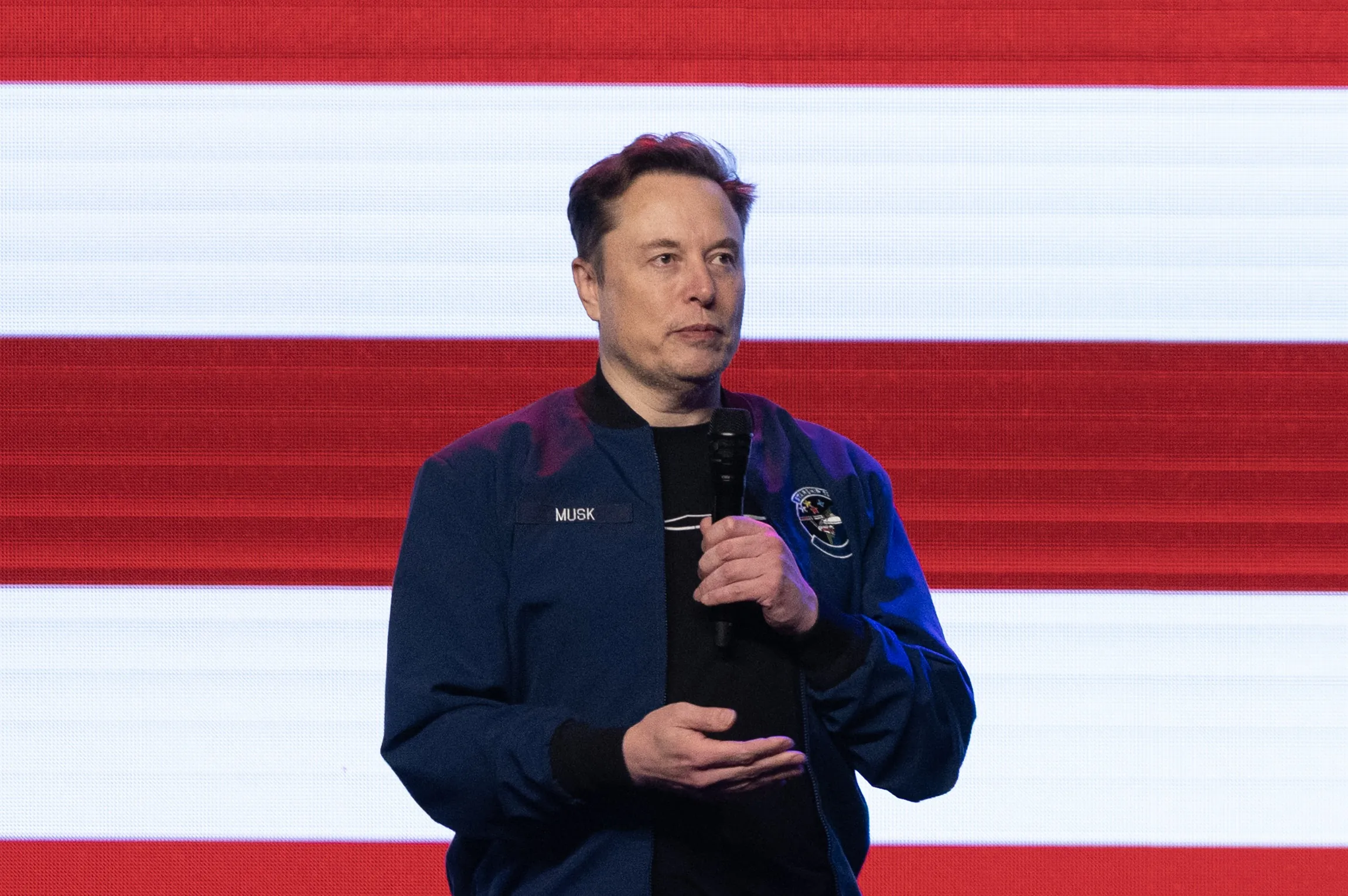 Elon Musk Says ‘Fake People Born in the Future’ Are Claiming ...