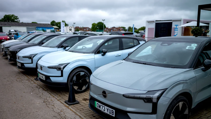 Electric Cars: A Power Source During Blackouts? | NTD