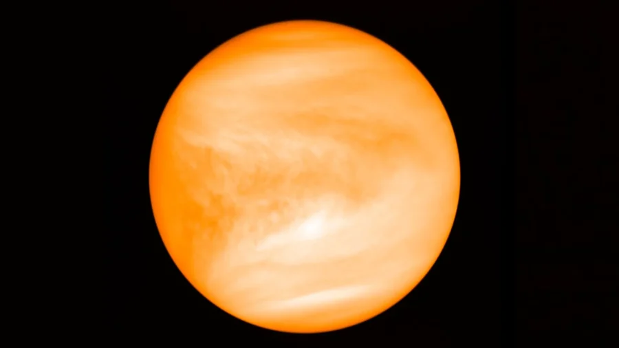 Soviet-Era Spacecraft Plunges to Earth After 53 Years Stuck in Orbit | NTD