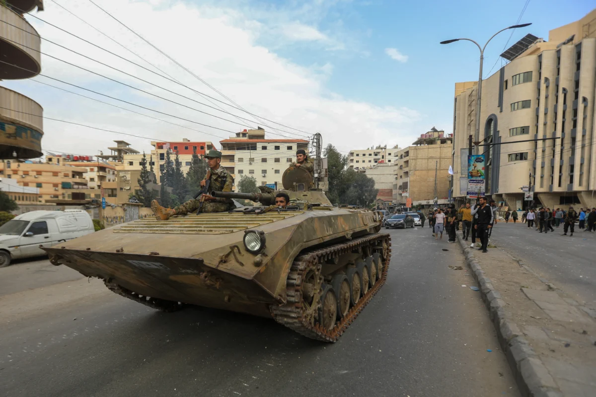 Syrian Leader Visits Paris for Talks With Macron in 1st Official Trip ...