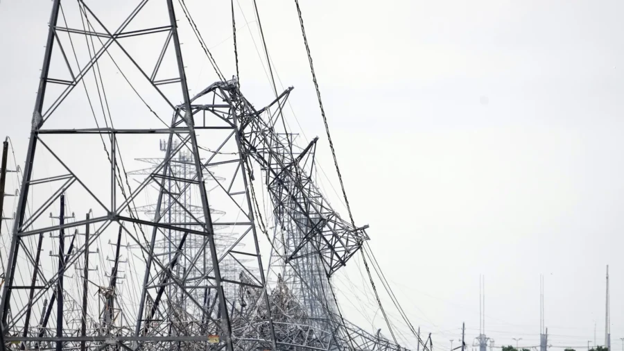 Thousands Without Power in Houston as Thunderstorms Roll Through Texas ...