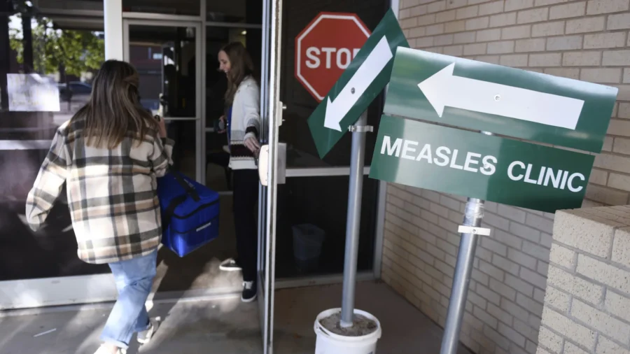 All Americans Traveling Abroad Should Get Measles Vaccine, CDC Says | NTD