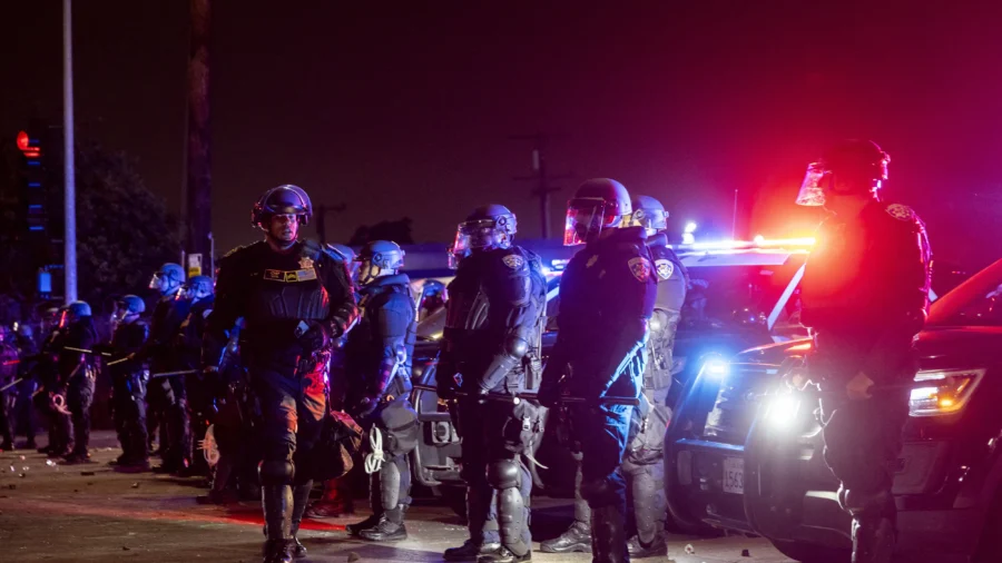 'Extremely Stressful' for Police Officers on the Front Lines of Riot ...