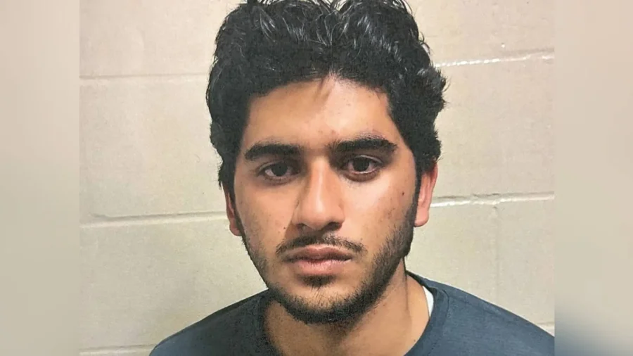 Pakistani Extradited Over Alleged Plot to Carry Out ISIS-Inspired ...