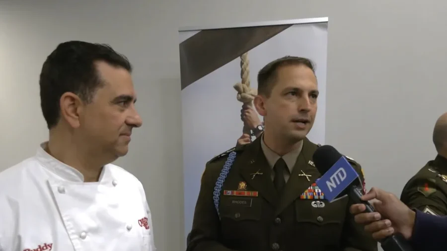 Army Enlist Cake Boss Buddy Valastro for 250th Anniversary | NTD