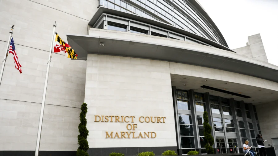 Trump Admin Sues Multiple Federal Judges Over Automatic Block on Deportations | NTD