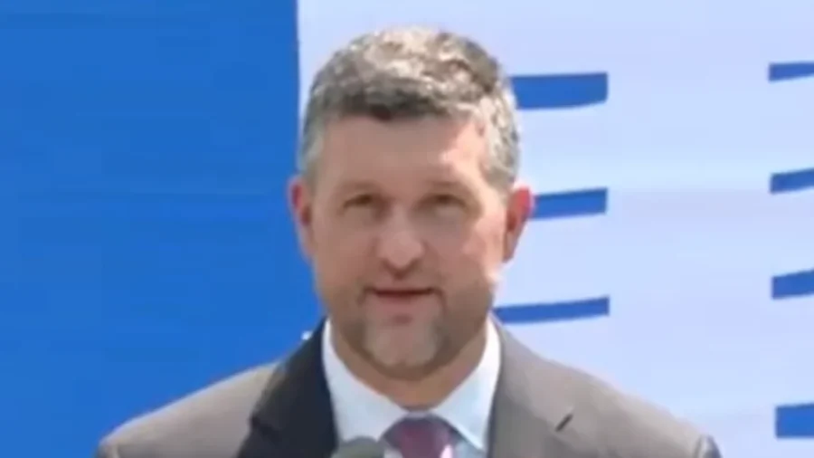 Rep. Pat Ryan Speaks Out Over Persecution of Falun Gong | NTD